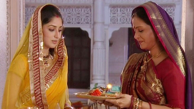 Watch Nee Thanae En Pon Vasantham S1 Episode 112 on JioHotstar