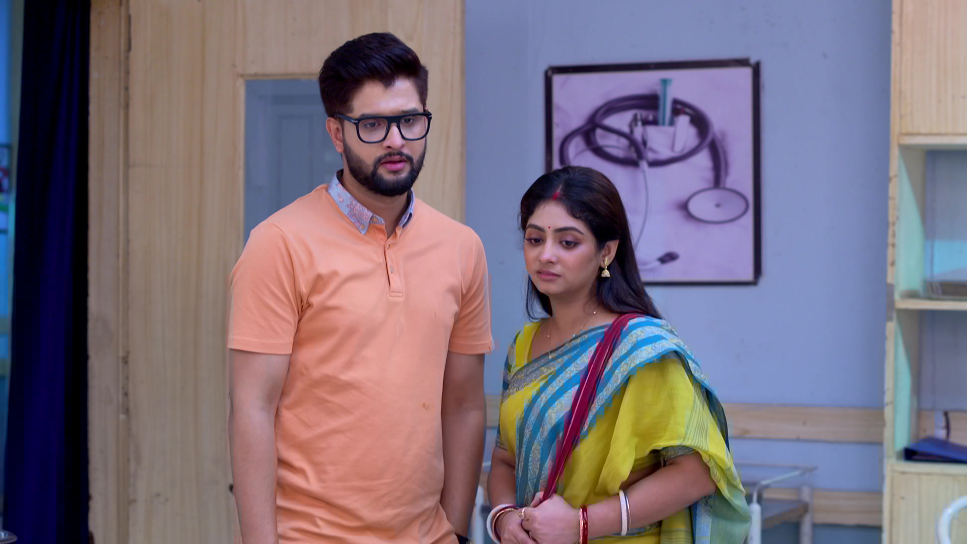 Watch Bangla Medium Episode 216 on JioHotstar