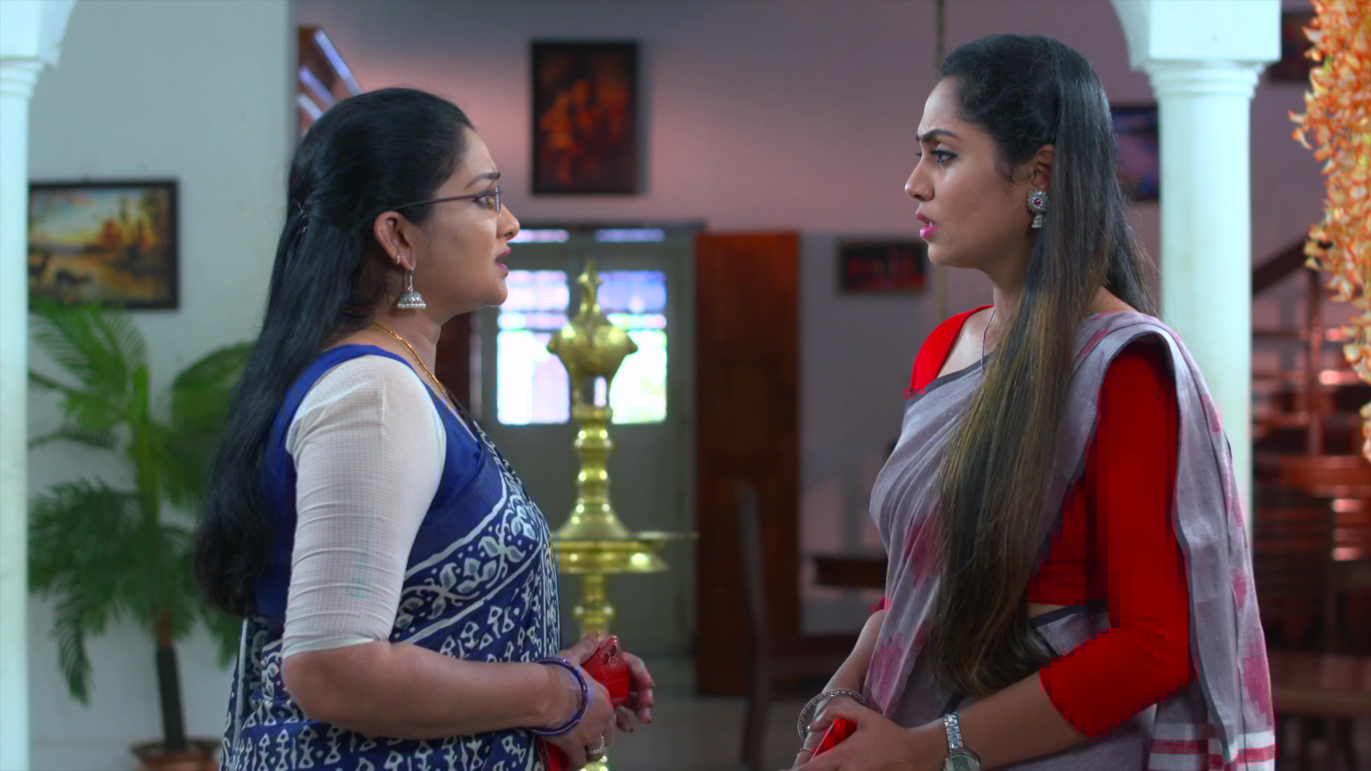 Watch Amma Ariyathe S1 Episode 681 on JioHotstar
