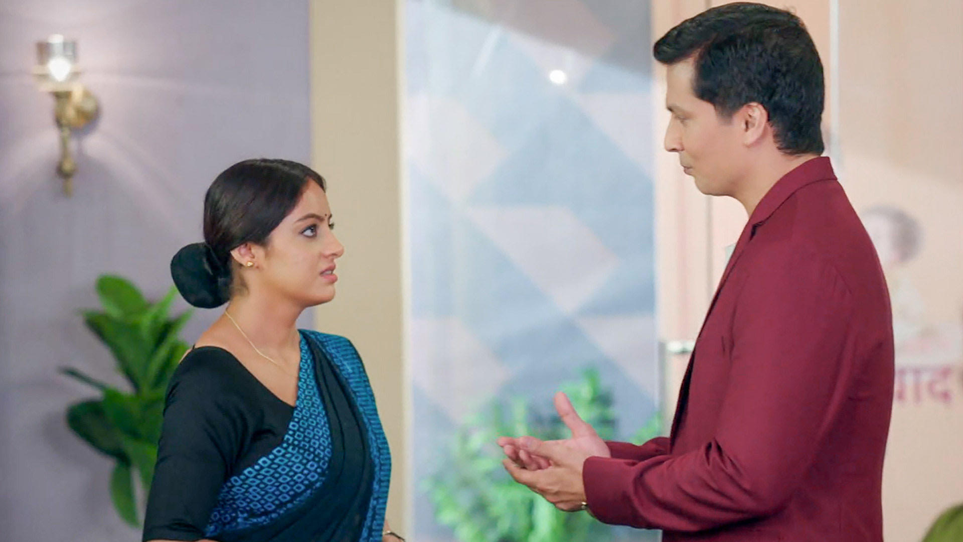 Watch Mangal Lakshmi Episode 446 on JioHotstar