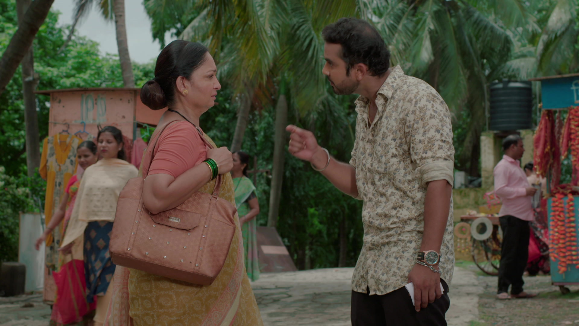 Watch Man Dhaga Dhaga Jodte Nava S1 Episode 61 on JioHotstar