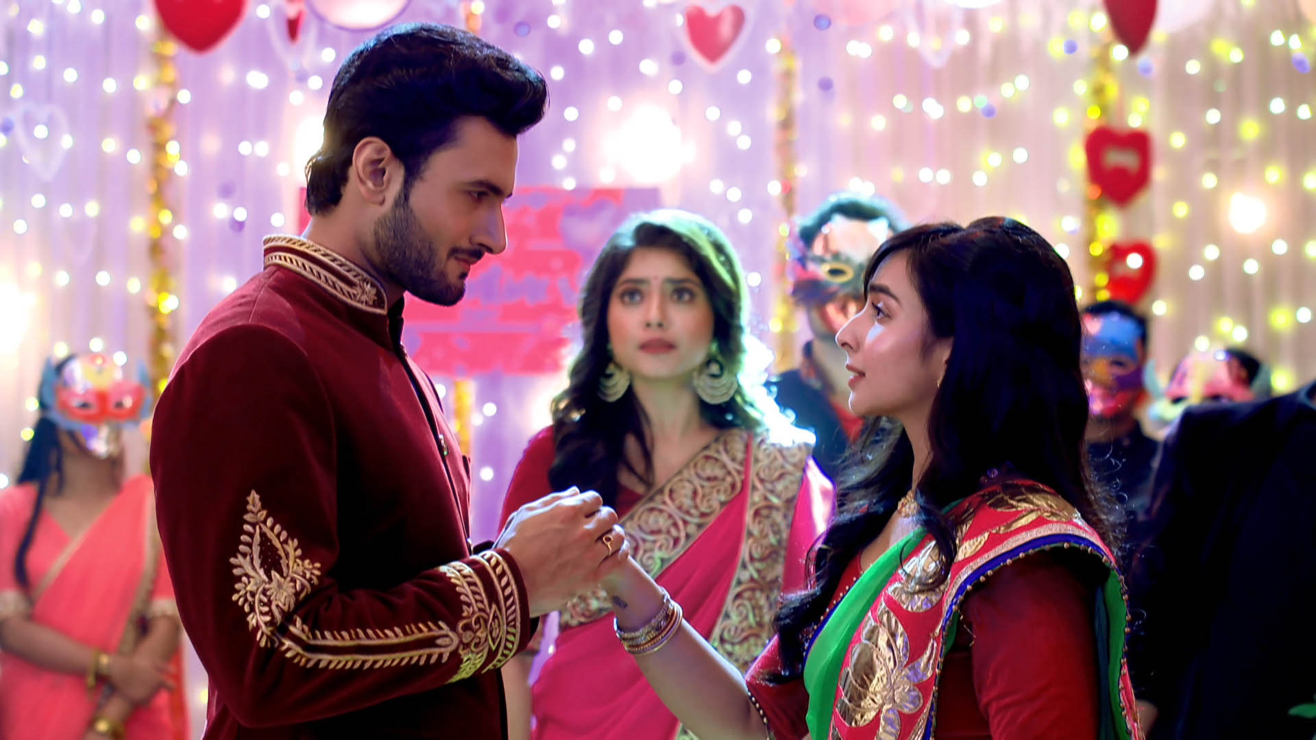 Watch Mon Phagun S1 Episode 203 on JioHotstar