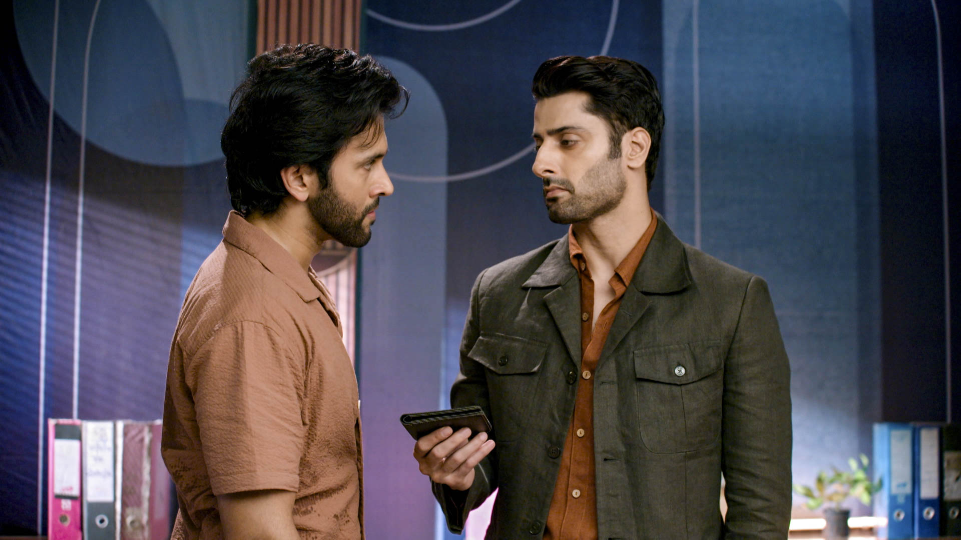 Watch Ram Bhavan S1 Episode 134 on JioHotstar