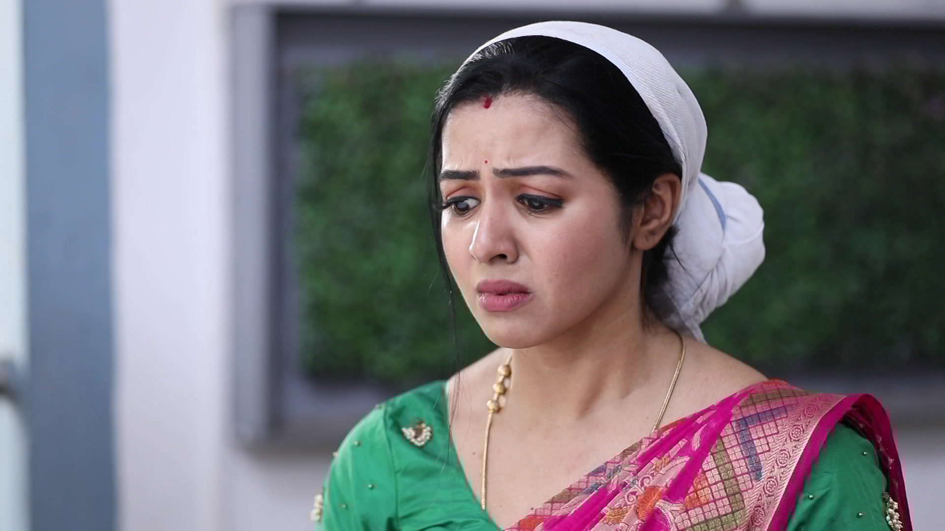 Watch Sakthivel Episode 349 on JioHotstar