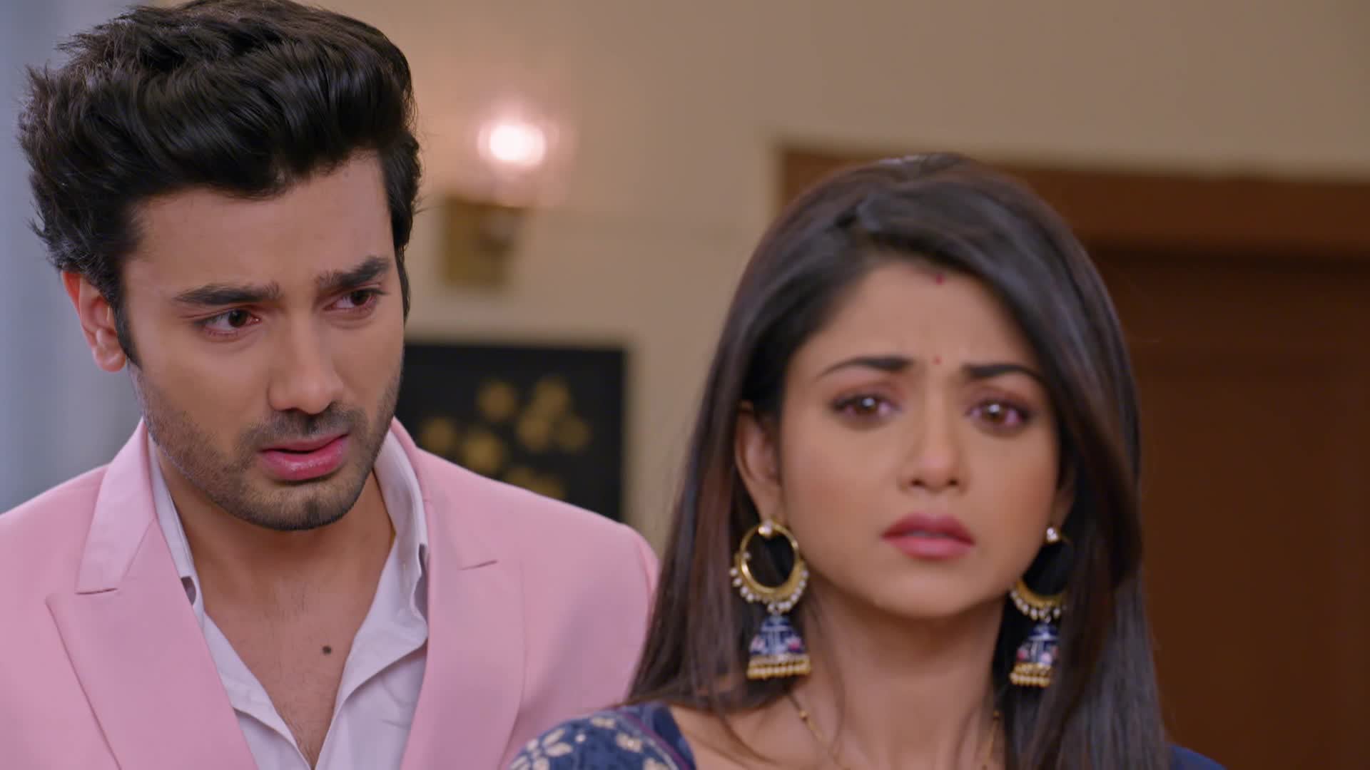Watch Parineetii S1 Episode 327 on JioHotstar