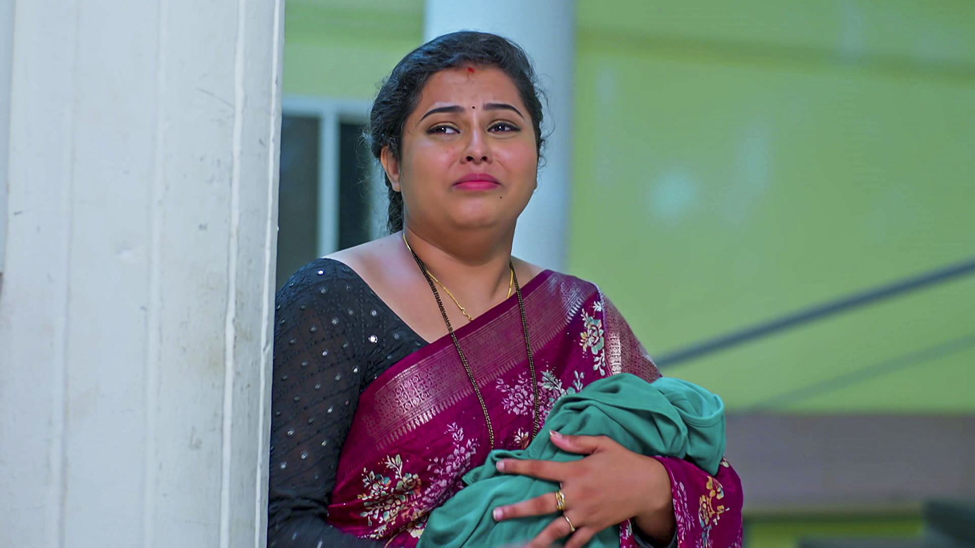 Watch Aragini 2 S1 Episode 641 on JioHotstar