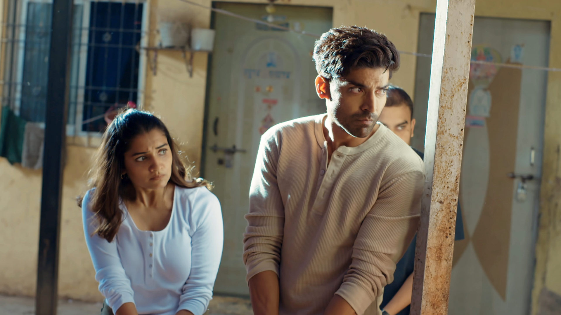 Watch Commander Karan Saxena S1 Episode 5 on JioHotstar