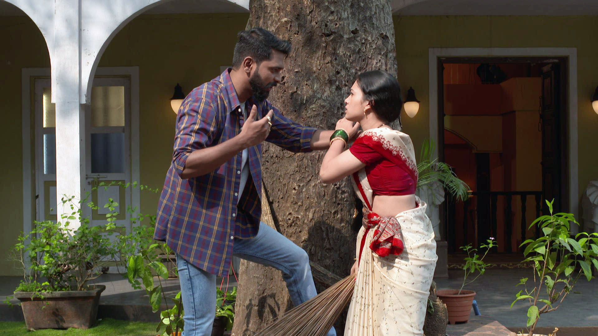 Watch Sukh Mhanje Nakki Kay Asta Episode 74 on JioHotstar