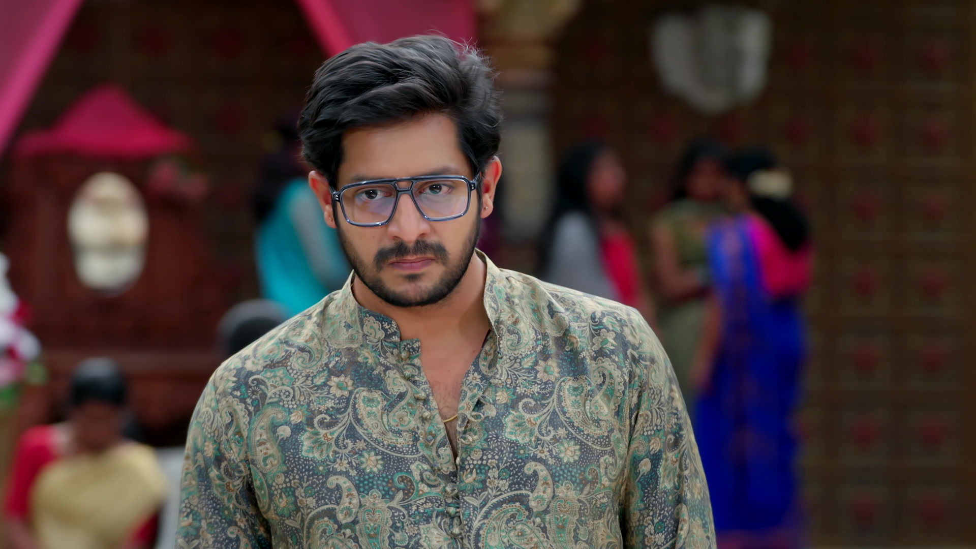 Watch Sharade S1 Episode 267 on JioHotstar