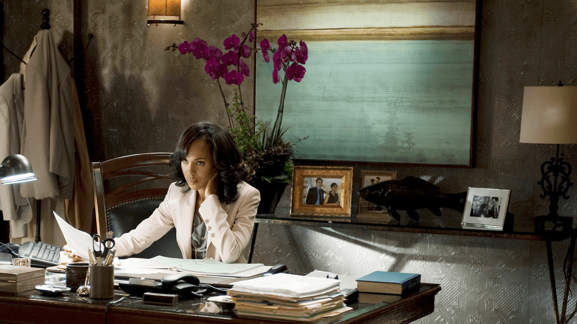 Watch Scandal S1 Episode 2 on Disney+ Lebanon | English French ...
