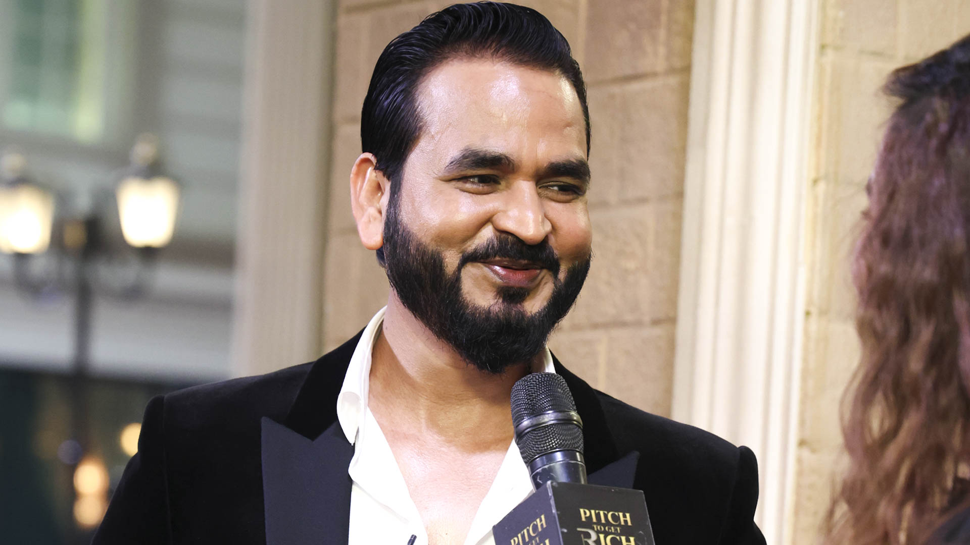 Watch Pitch To Get Rich S1 Episode 6 on JioHotstar