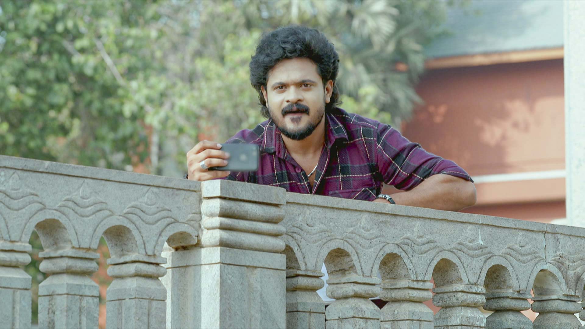 Watch Chempaneer Poovu Episode 342 on JioHotstar