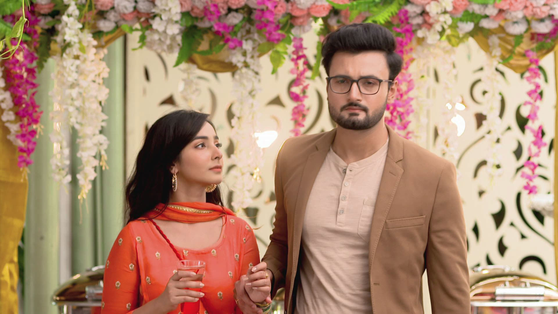 Watch Mon Phagun S1 Episode 21 on JioHotstar