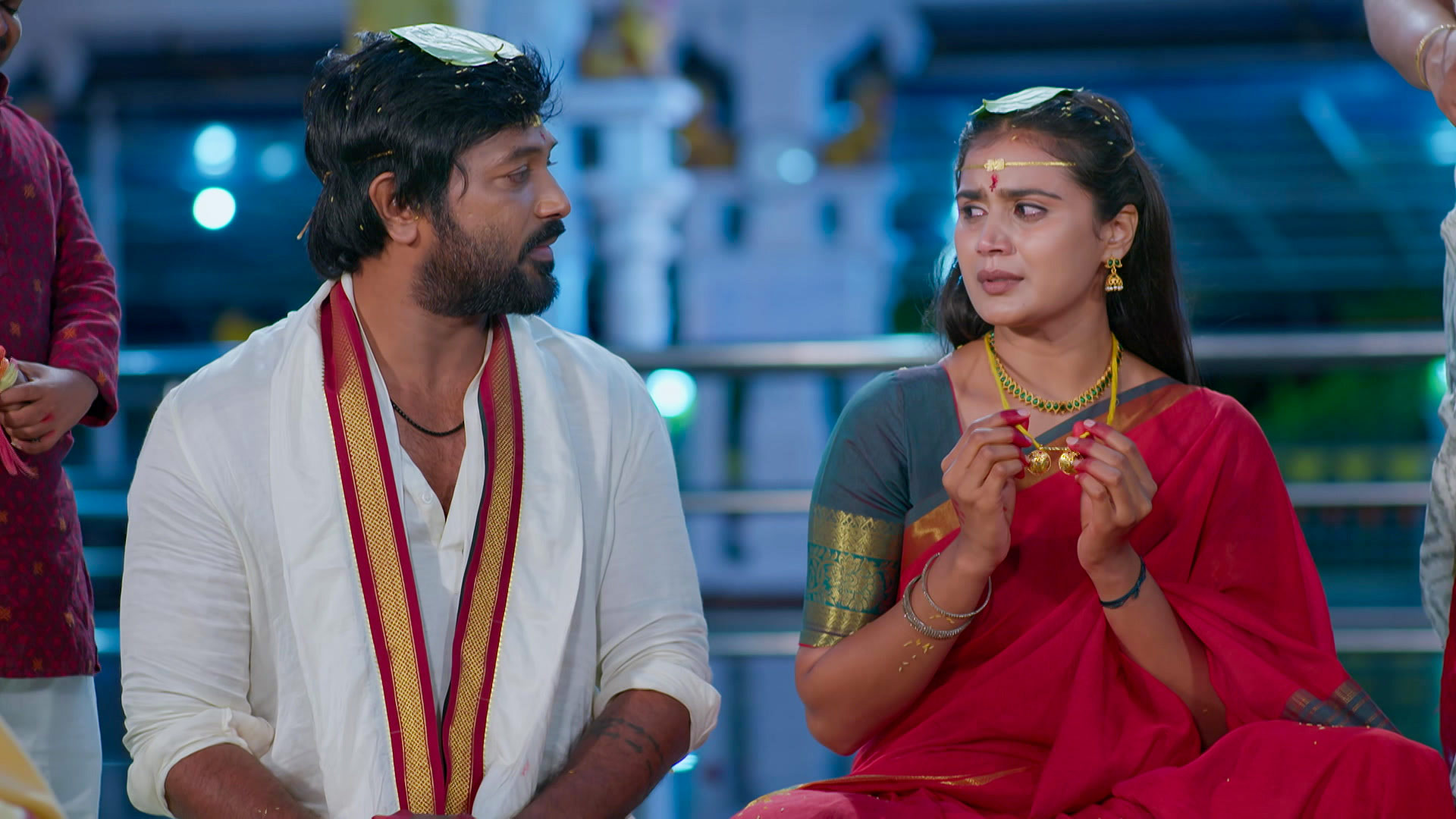 Watch Chinni Episode 288 on JioHotstar