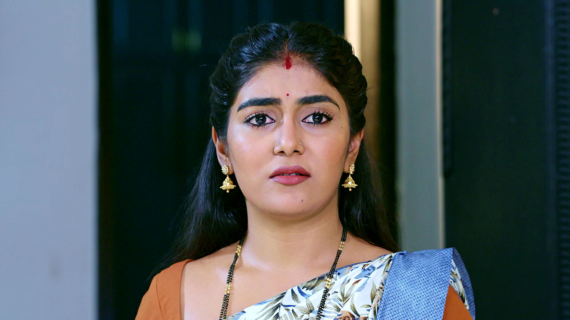 Watch Aase Episode 483 on JioHotstar