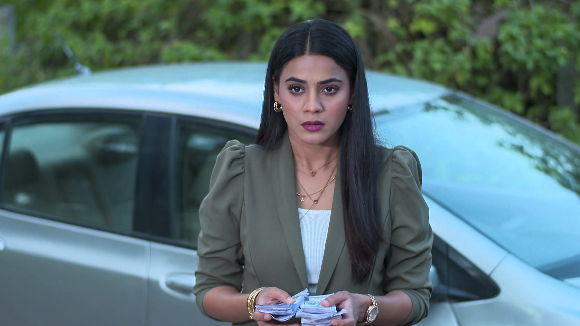 Watch Gharo Ghari Maatichya Chuli S1 Episode 533 on JioHotstar