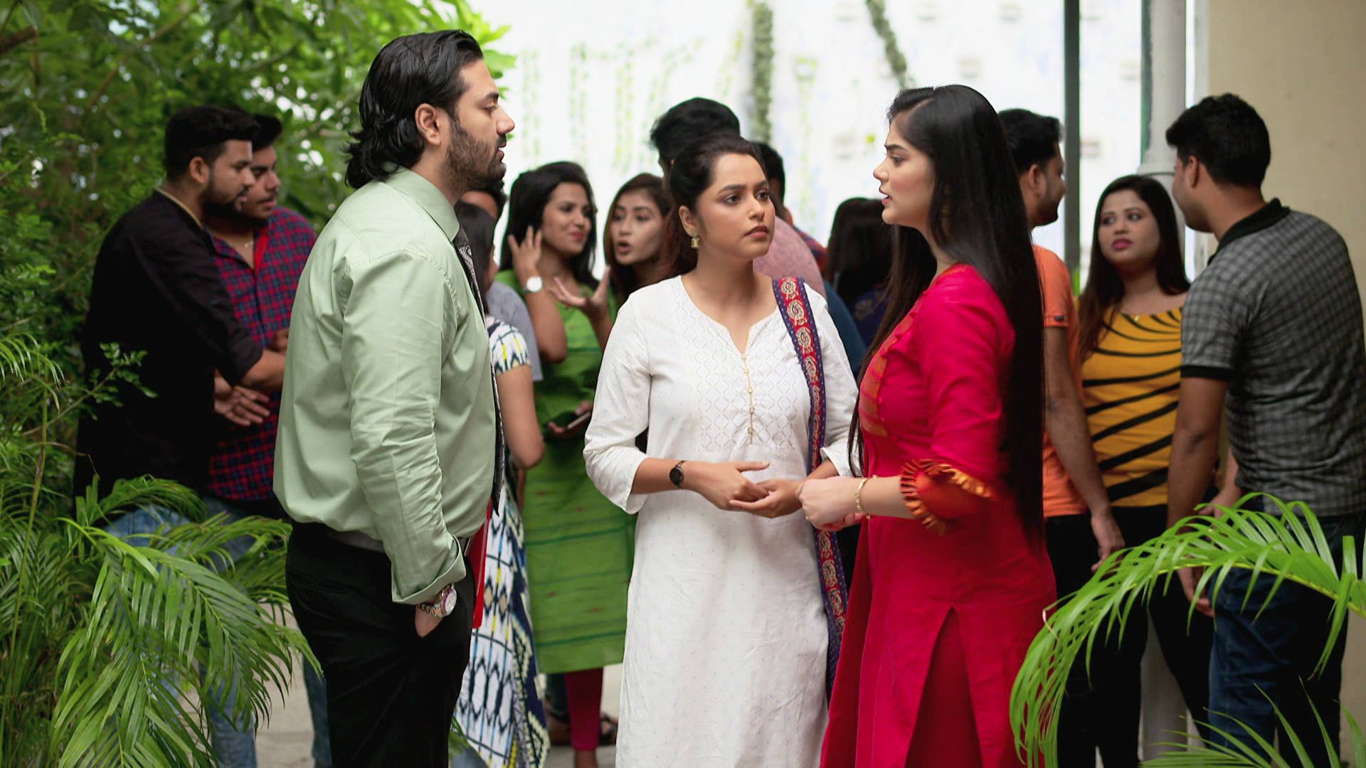 Watch Mohor S1 Episode 631 on JioHotstar