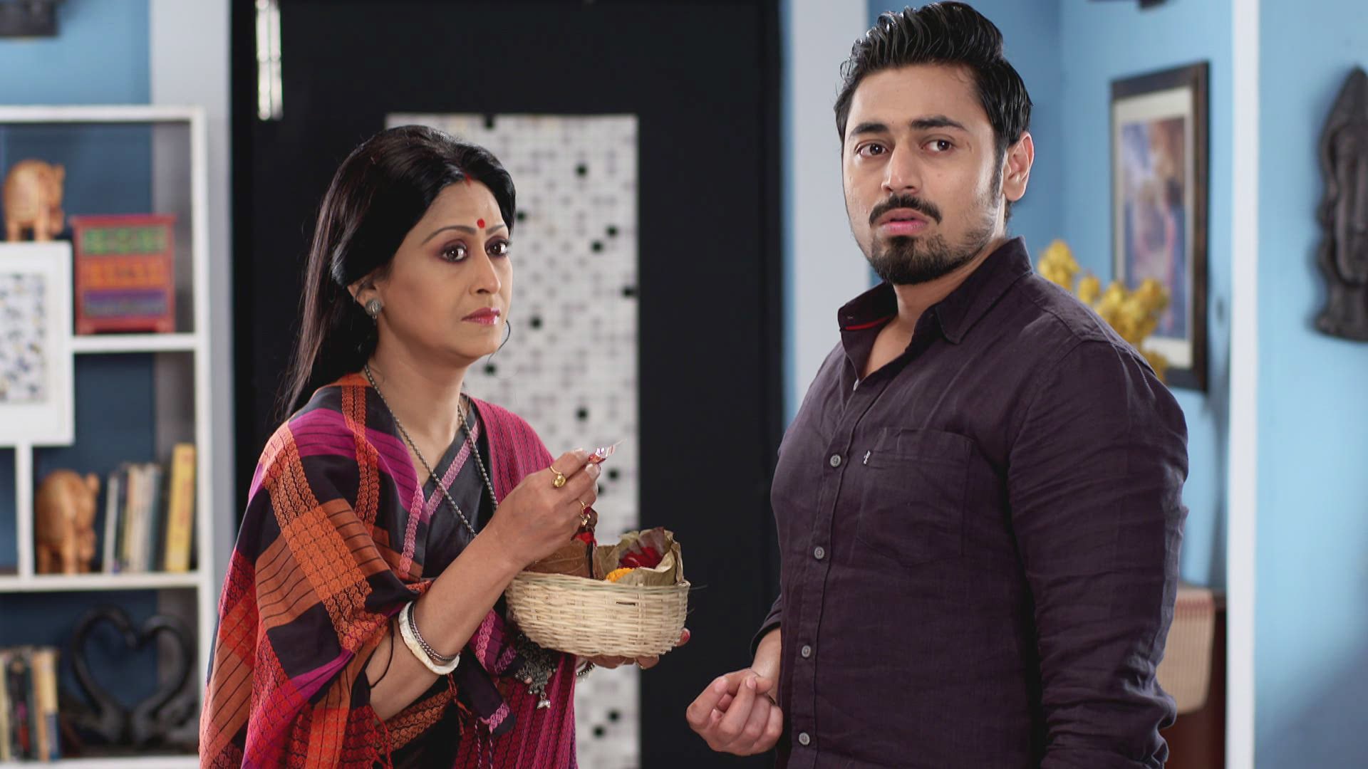 Watch Sreemoyee S1 Episode 786 on JioHotstar