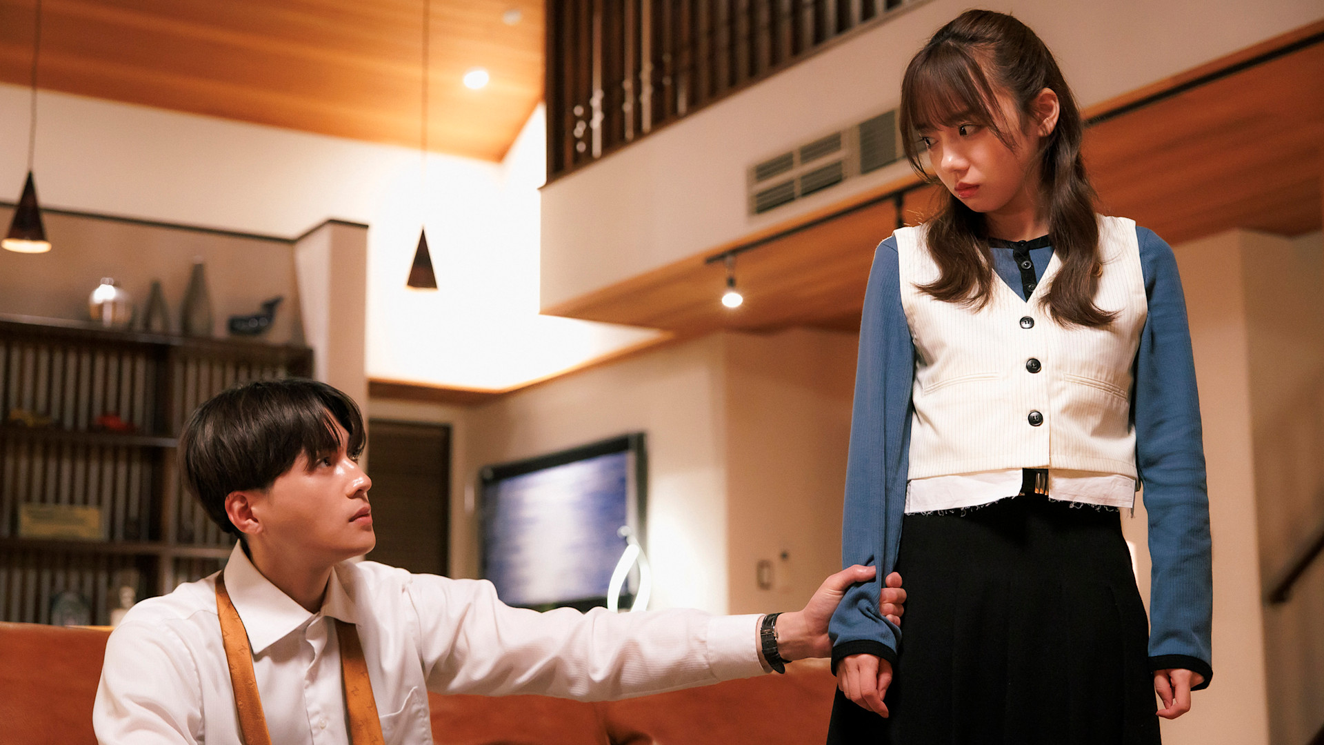 Watch Suspicious Partner S1 Episode 7 on Disney+