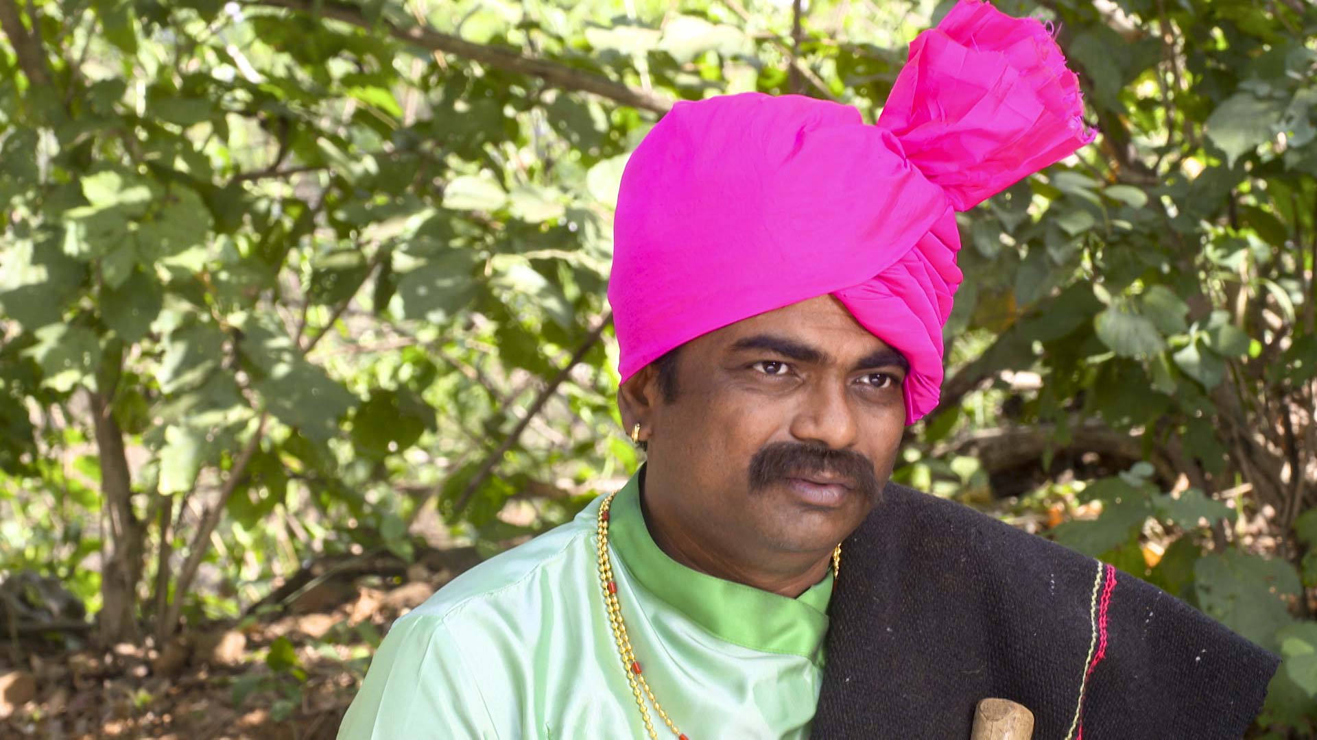 Watch Pavada Purasha Episode 935 on JioHotstar