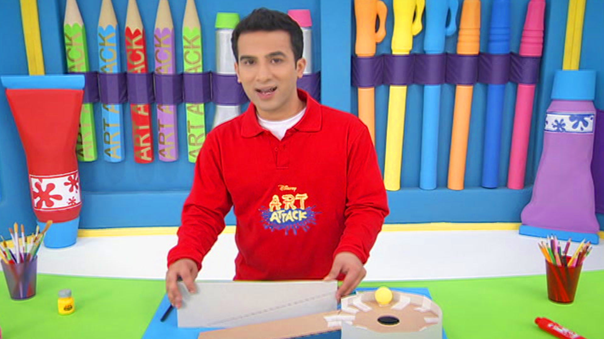 Watch art-attack-india only on Watcho