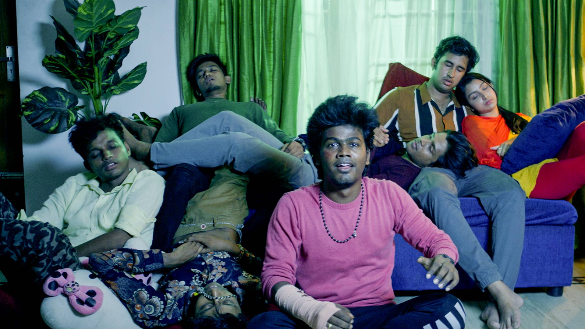 Watch kana-kaanum-kaalangal only on Watcho