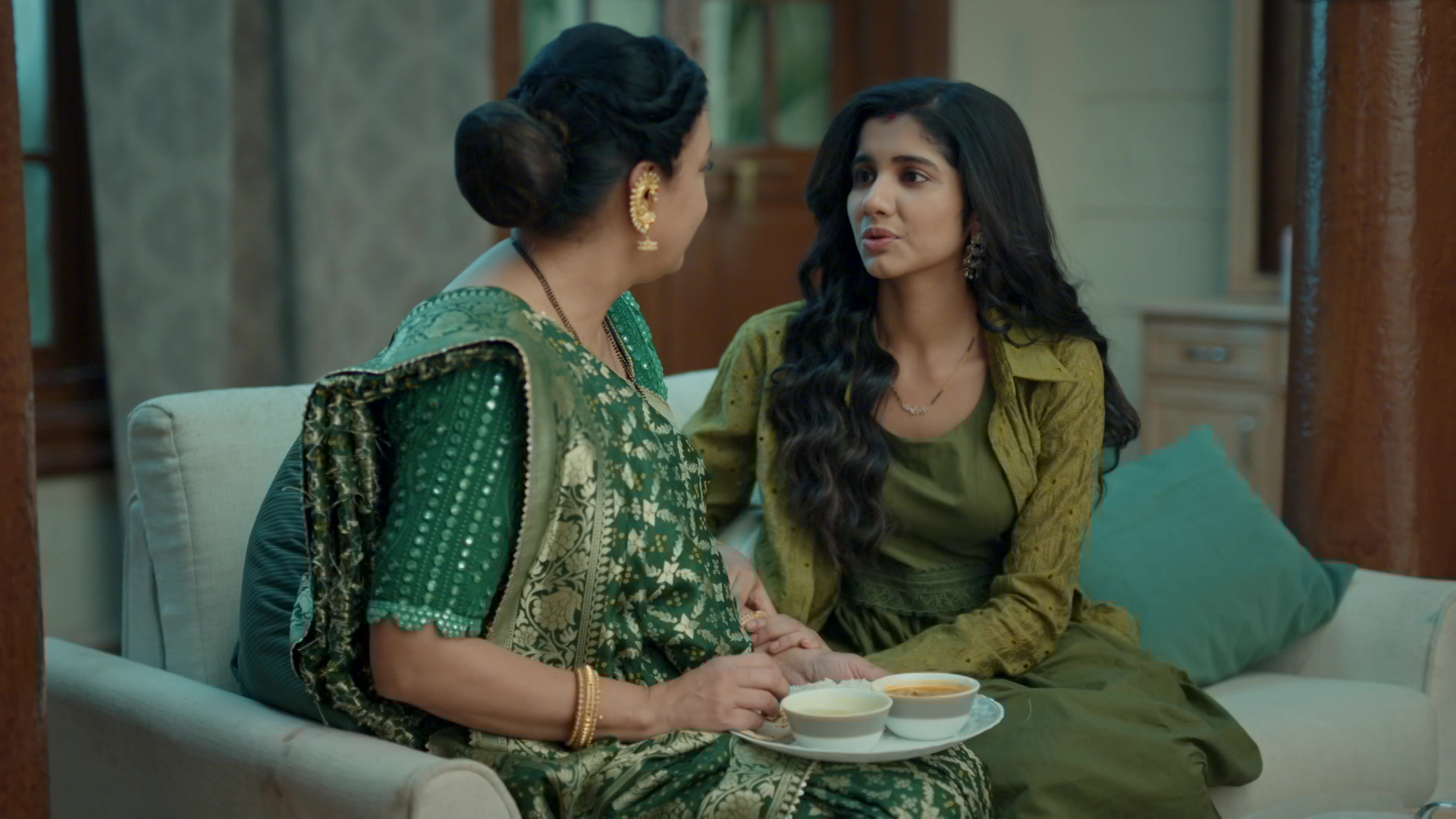 Watch Pocket Mein Aasman Episode 49 on JioHotstar