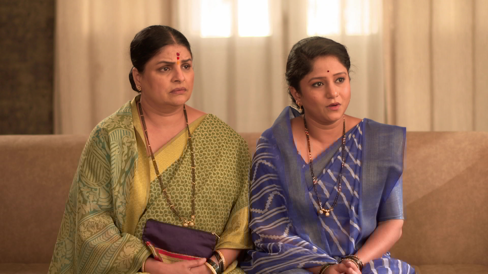 Watch Thipkyanchi Rangoli S1 Episode 675 on JioHotstar