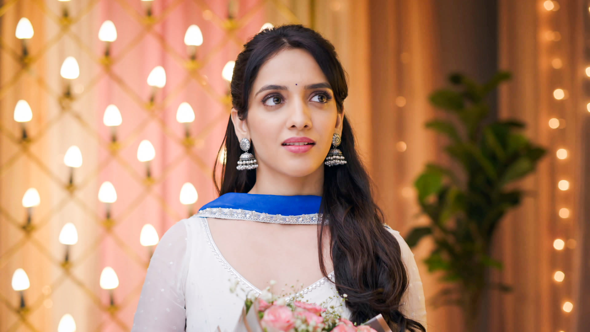 Stream iss-ishq-ka-rabb-rakha Online | Watcho