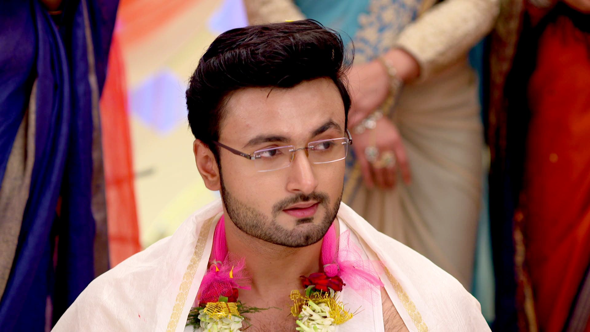 Watch Mon Phagun S1 Episode 330 on JioHotstar