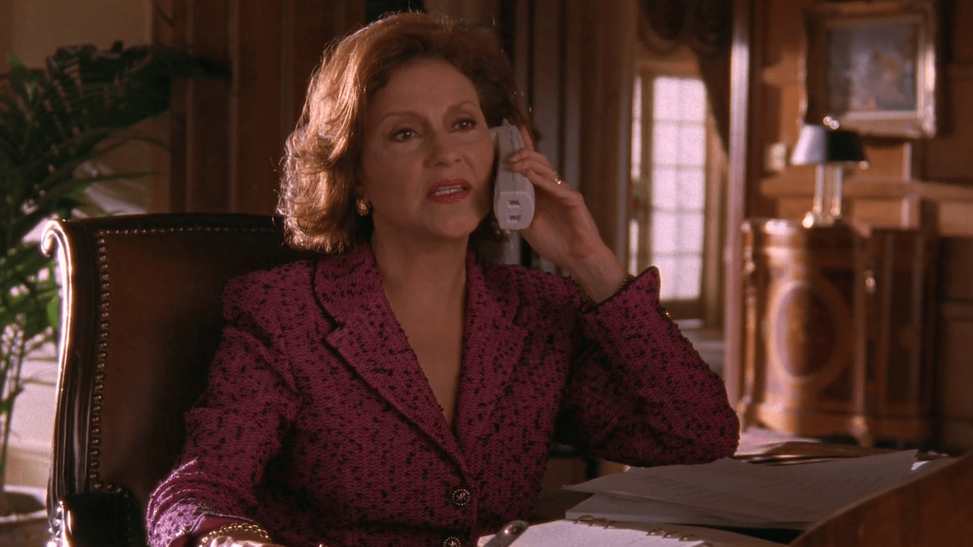 Watch Gilmore Girls S4 Episode 6 on Disney+ Saudi Arabia | English ...