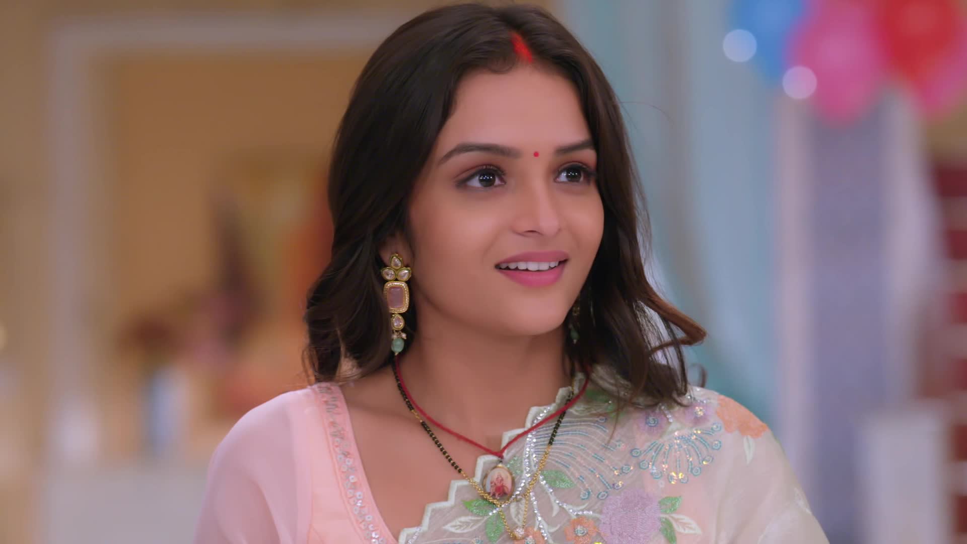 Watch Suhaagan S1 Episode 410 on JioHotstar