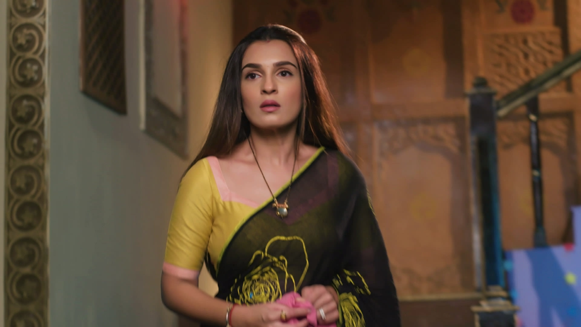 Watch Pandya Store S1 Episode 505 on JioHotstar