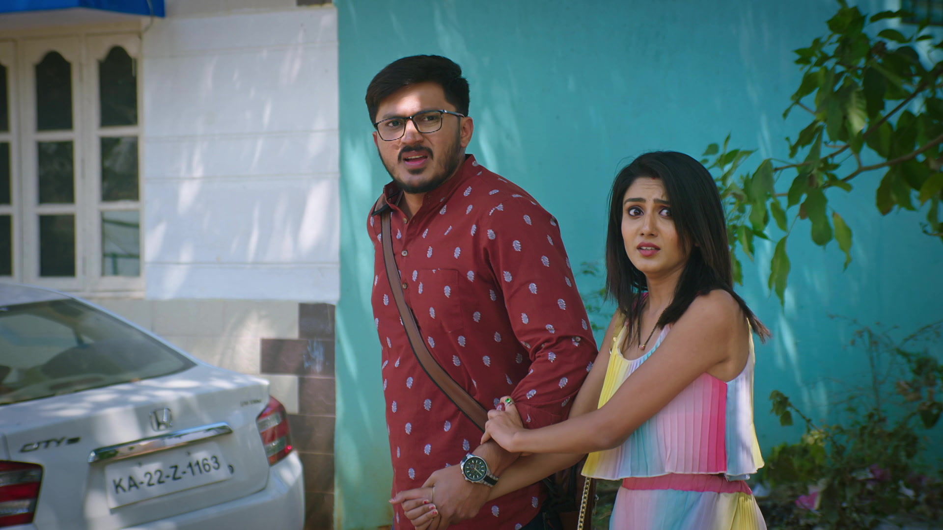 Watch Jenugudu S1 Episode 327 on JioHotstar
