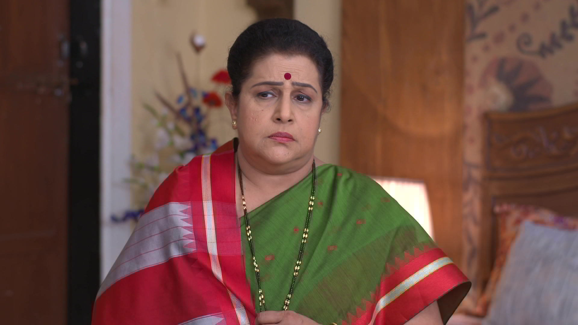 Watch Gharo Ghari Maatichya Chuli Episode 160 on JioHotstar