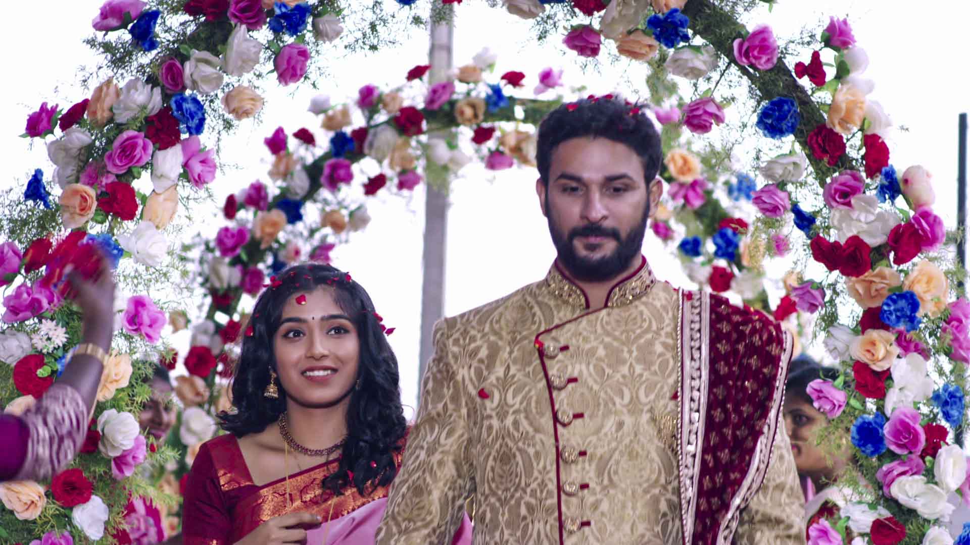 Watch Neenadhe Naa S2 Episode 209 on JioHotstar