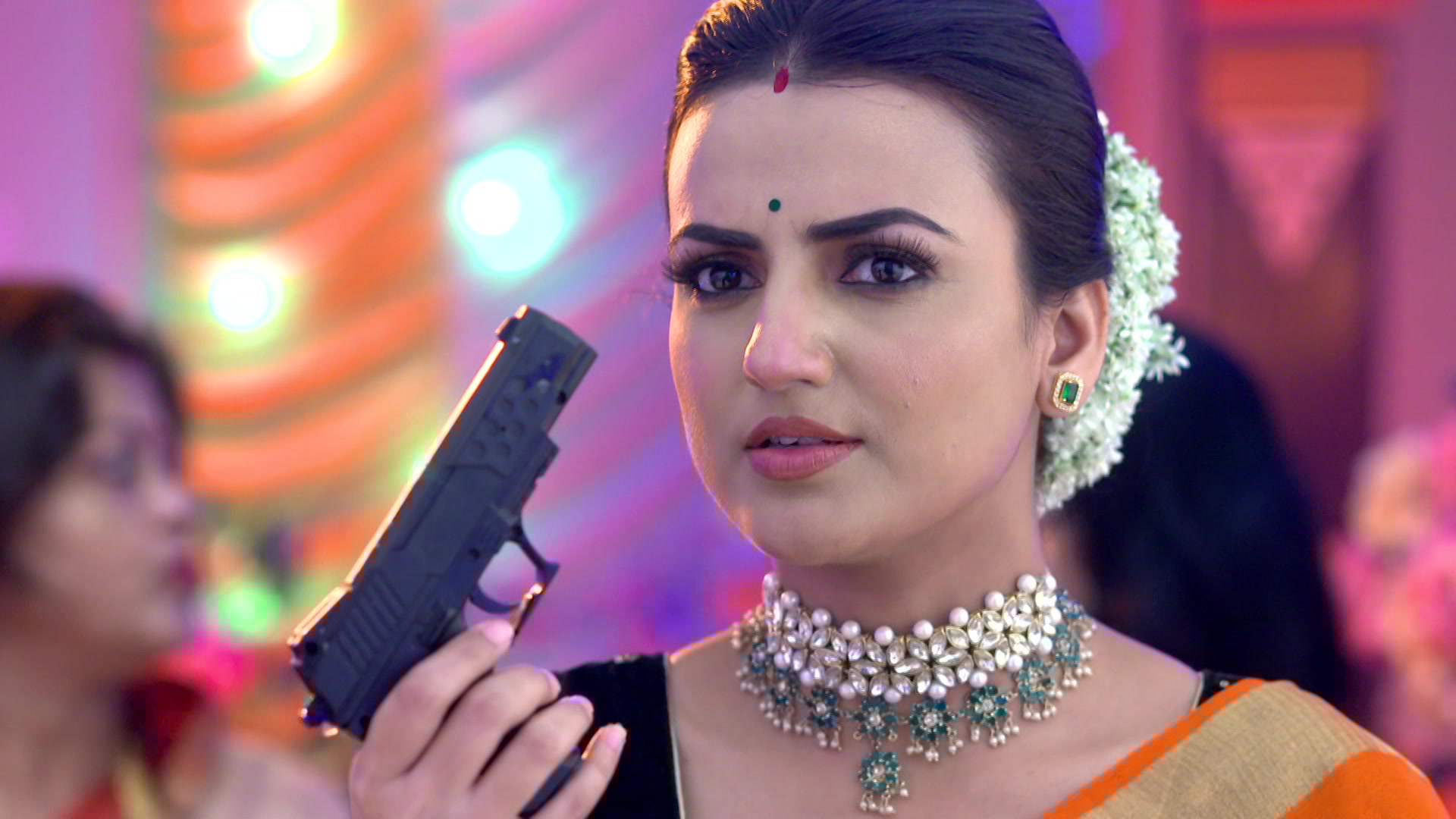 Watch Geeta LL.B Episode 330 on JioHotstar