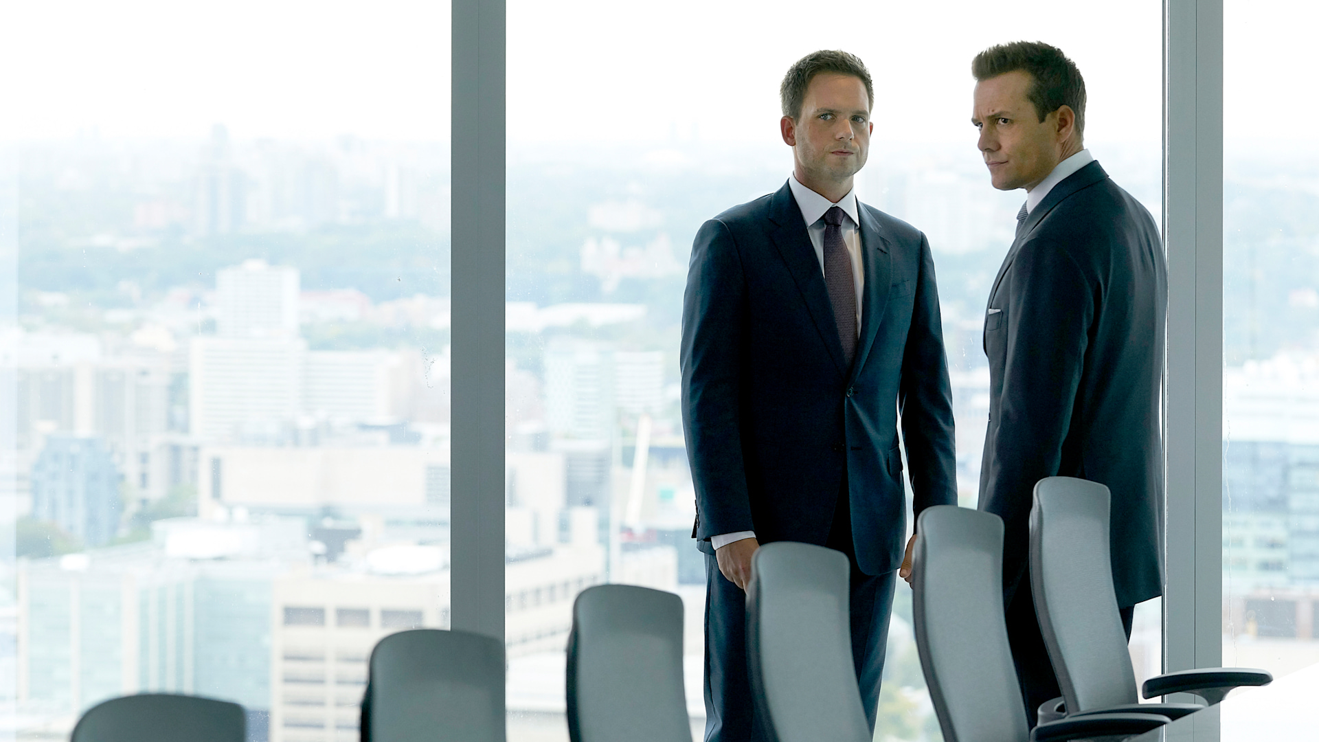 Watch Suits S7 Episode 13 on Disney+