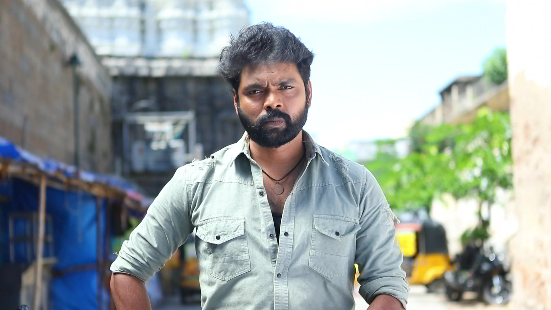 Watch Thendral Vandhu Ennai Thodum Episode 1 on JioHotstar