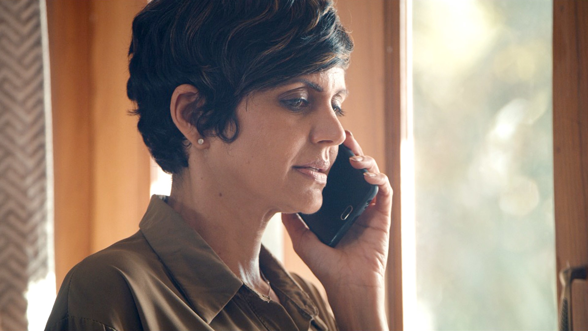 Watch Six S1 Episode 7 on JioHotstar