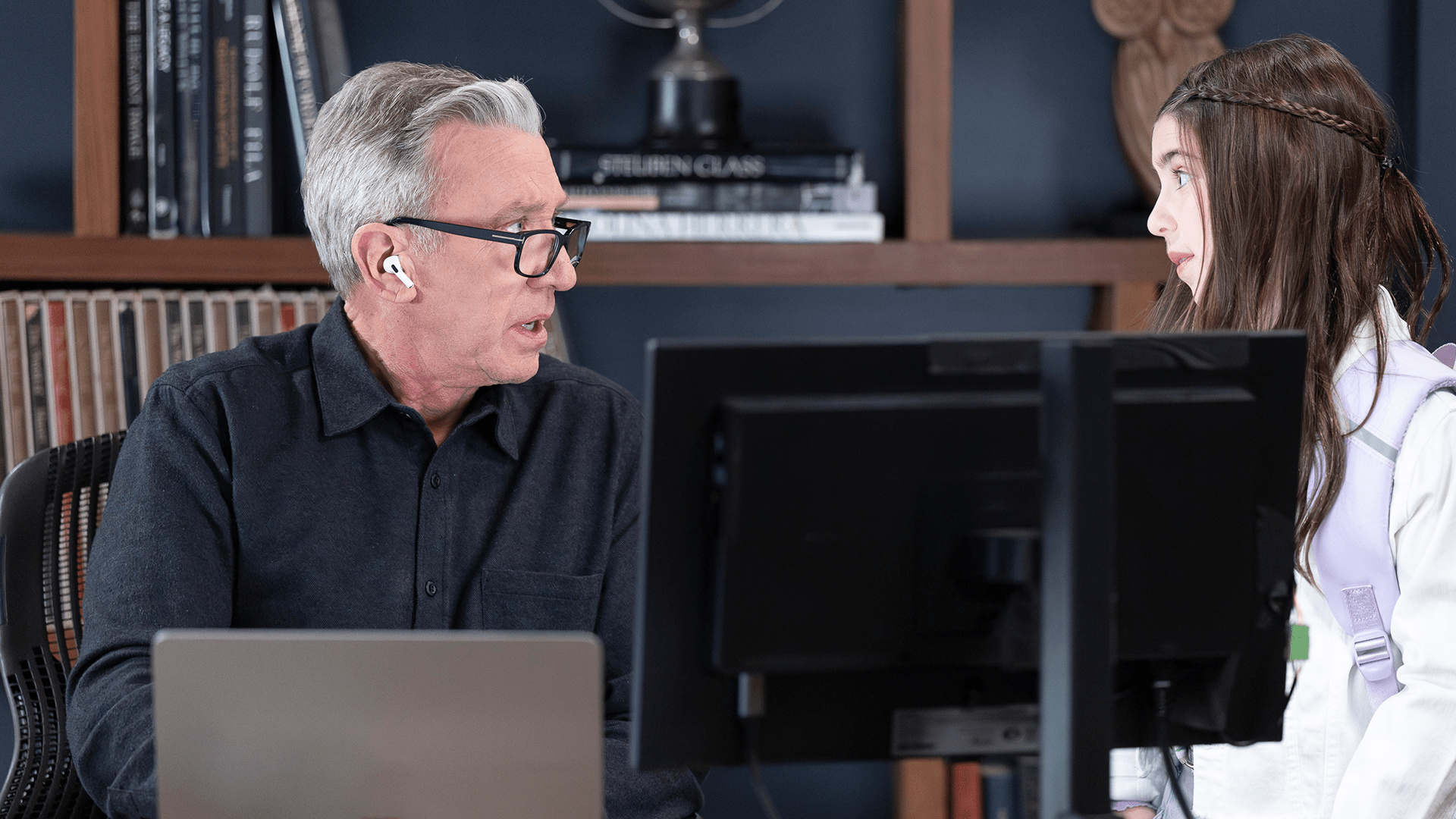 Watch Shifting Gears Episode 8 on Disney+ UAE | English Comedy EPISODE