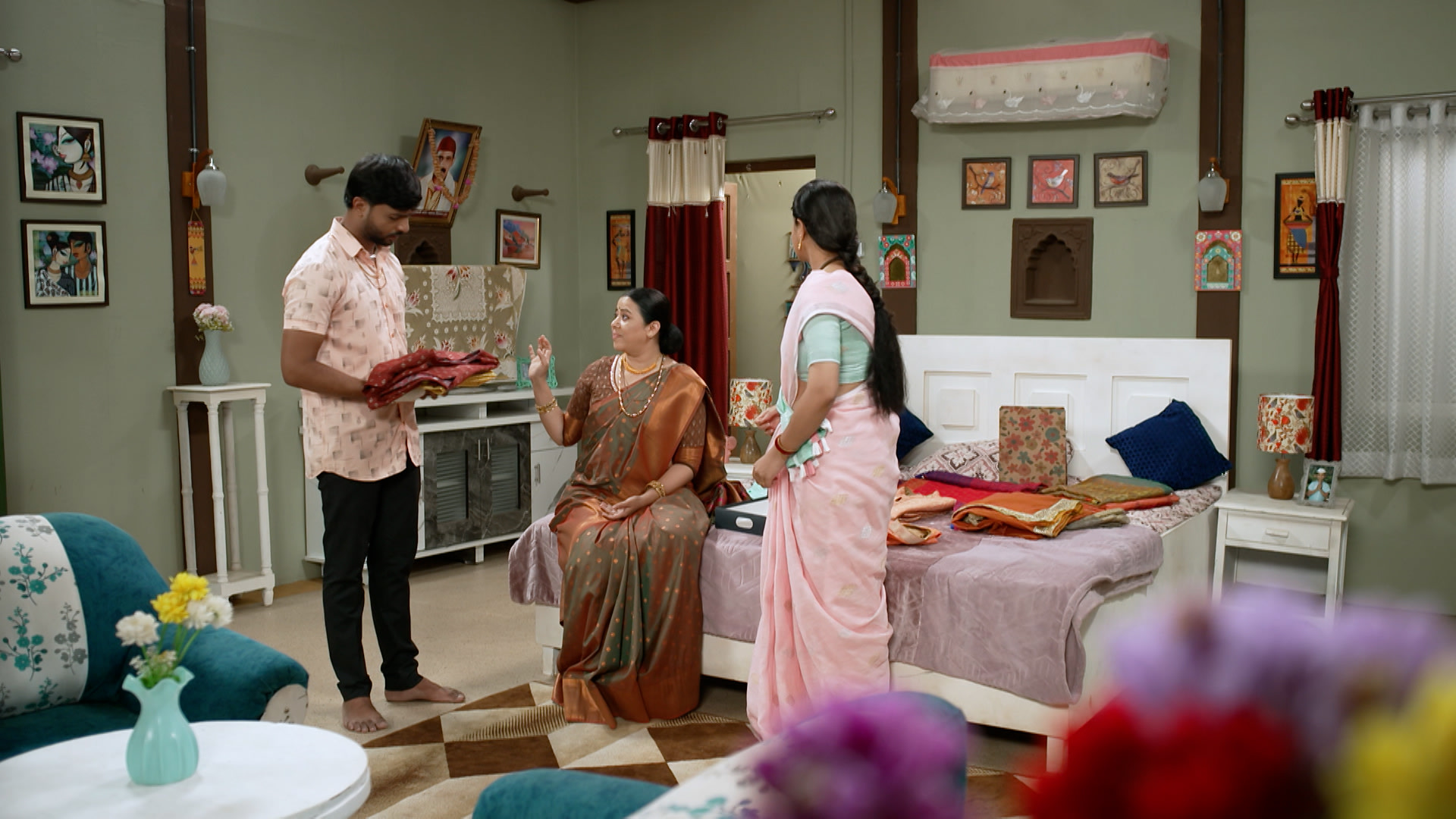 Watch Indrayani Episode 407 on JioHotstar