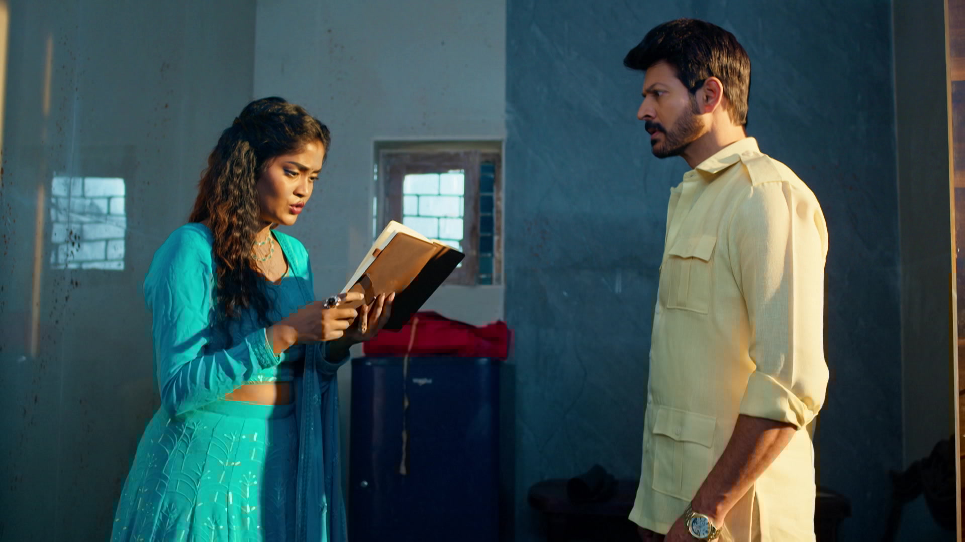 Watch Chinni Episode 172 on JioHotstar