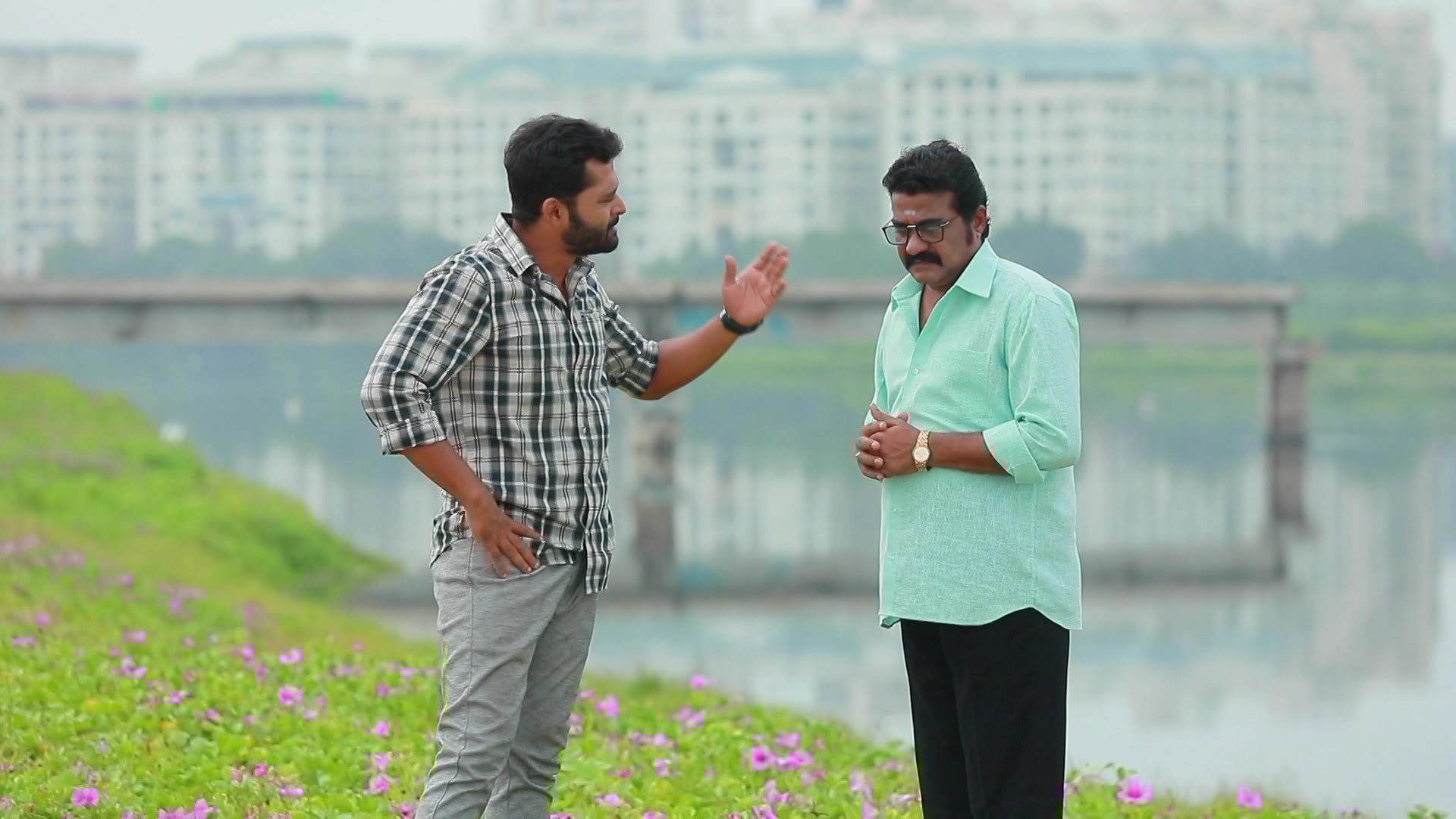 Watch Barathi Kannamma 2 S1 Episode 175 on JioHotstar