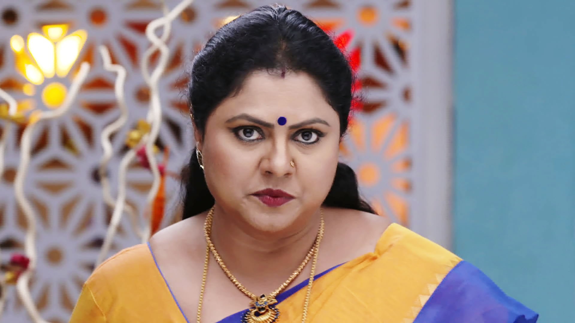 Stream A Rift in Sethulakshmi's Family Season 1 Episode 127 – A Rift in ...