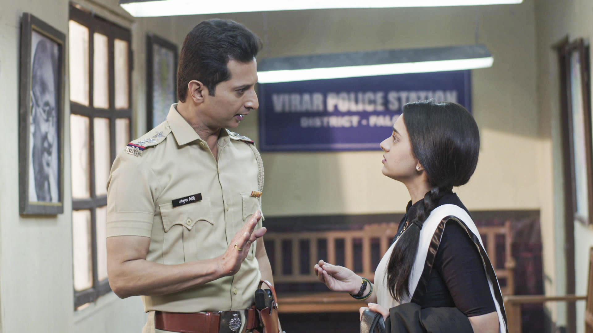 Watch Aboli Episode 1028 on JioHotstar