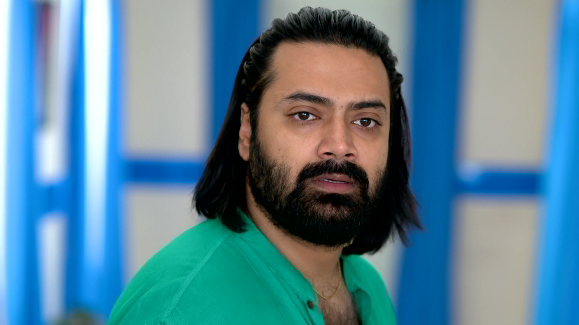 Watch Uraan Episode 202 on JioHotstar