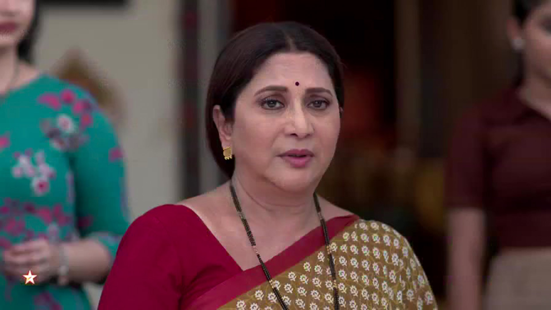 Watch Aai Ani Baba Retire Hot Aahet Episode 175 on JioHotstar