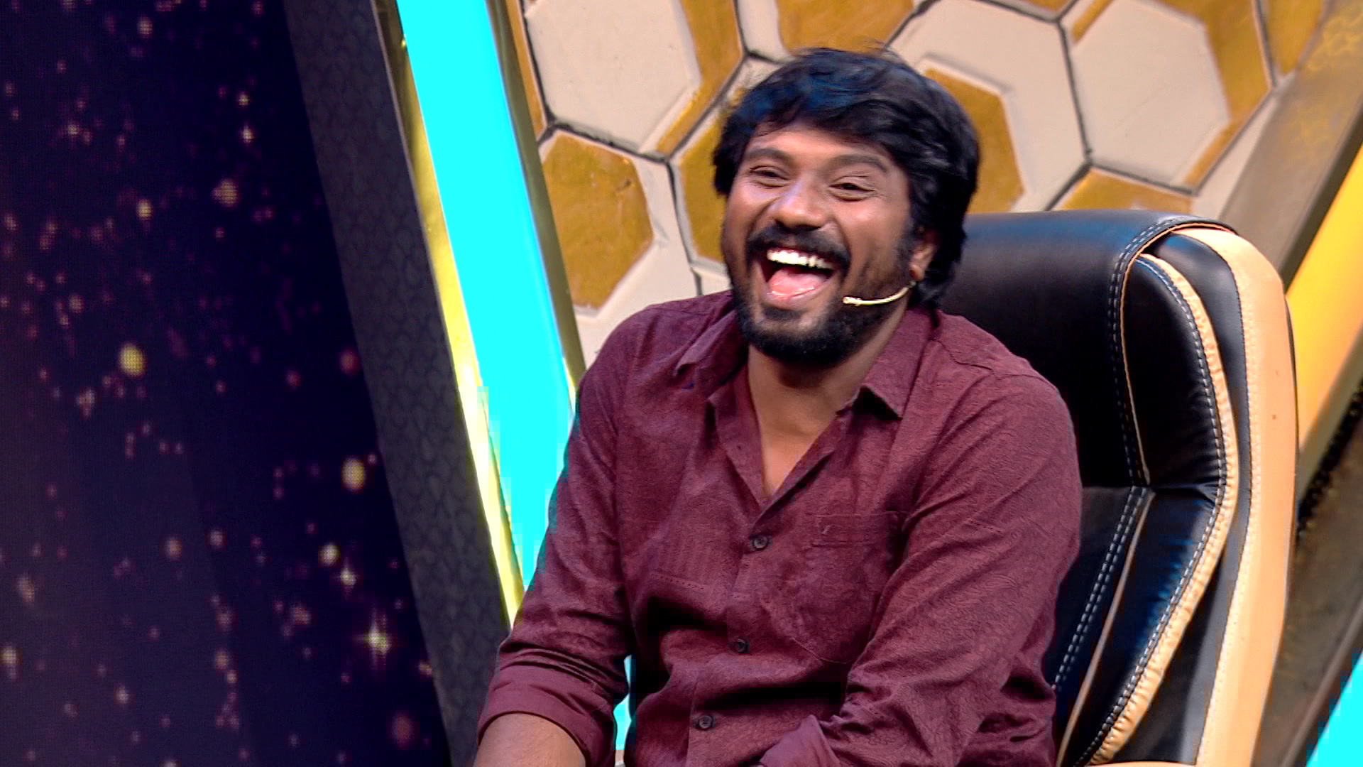 Watch Adhu Idhu Yedhu Episode 12 on JioHotstar