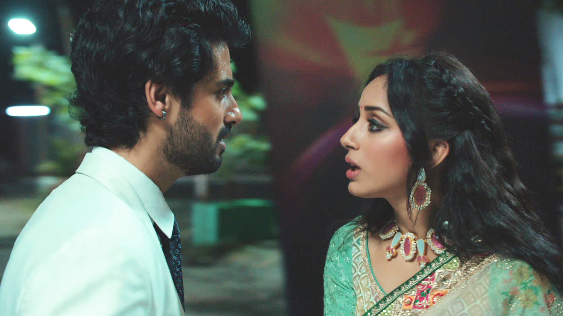 Watch Rudraksh, Preesha in Predicament Online